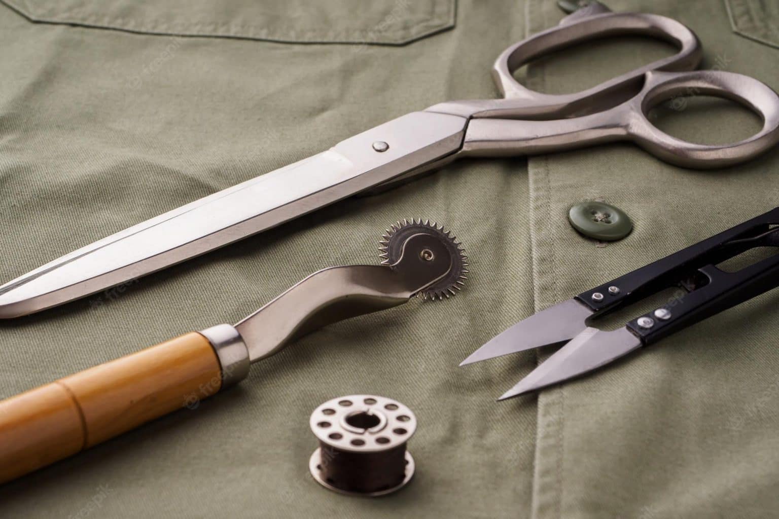 How To Sterilize Sharp Instruments At Home? - Sterilizer Guide